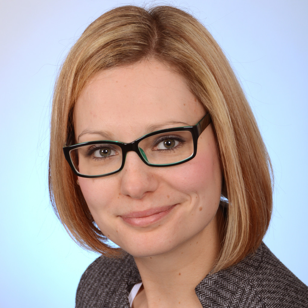 Nicky Schiller - Rechte Hand des Geschäftsführers - Steuerbüro Lothar ...