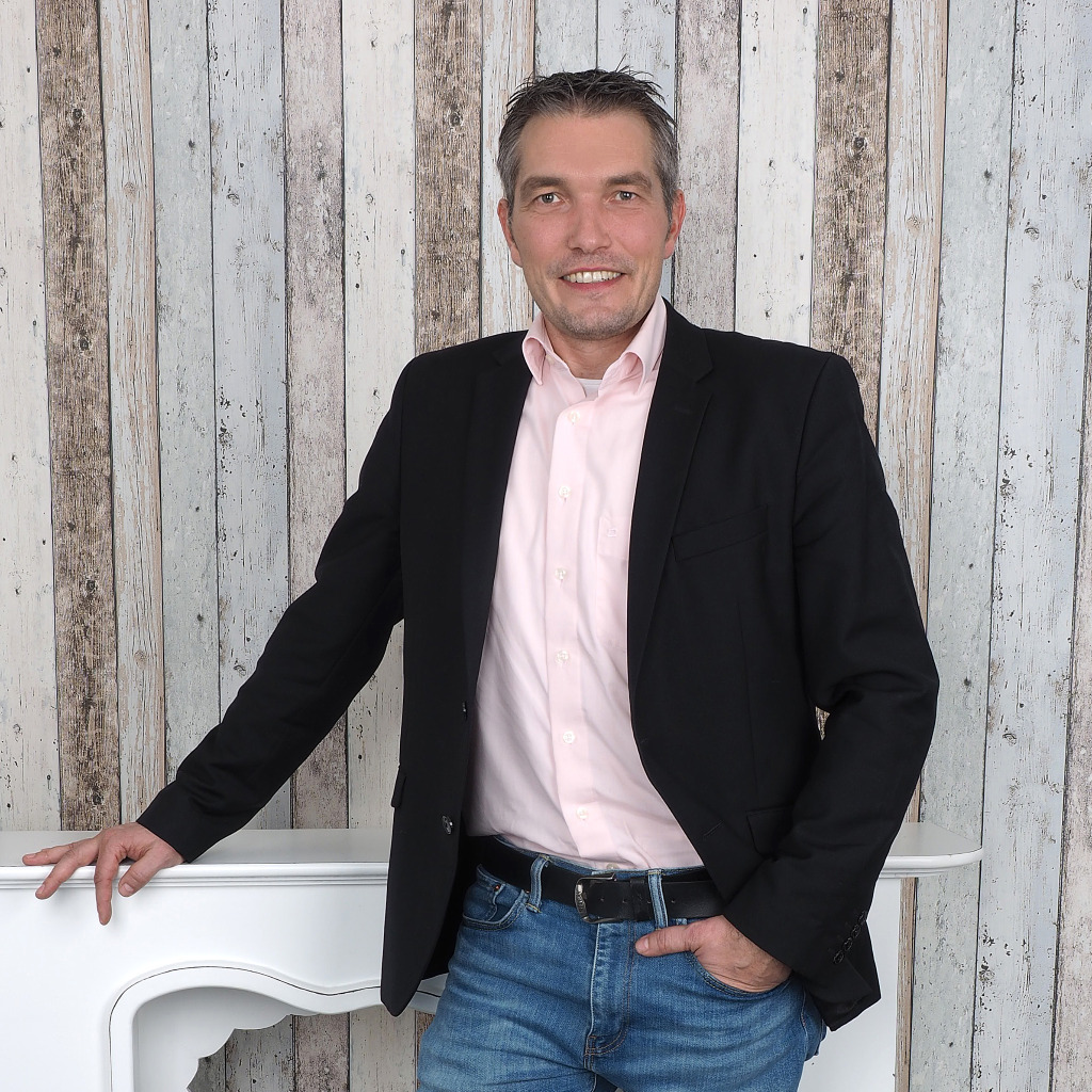 Dr. Kyrre Pinkert - Experte Electrical Engineering - Covestro | XING