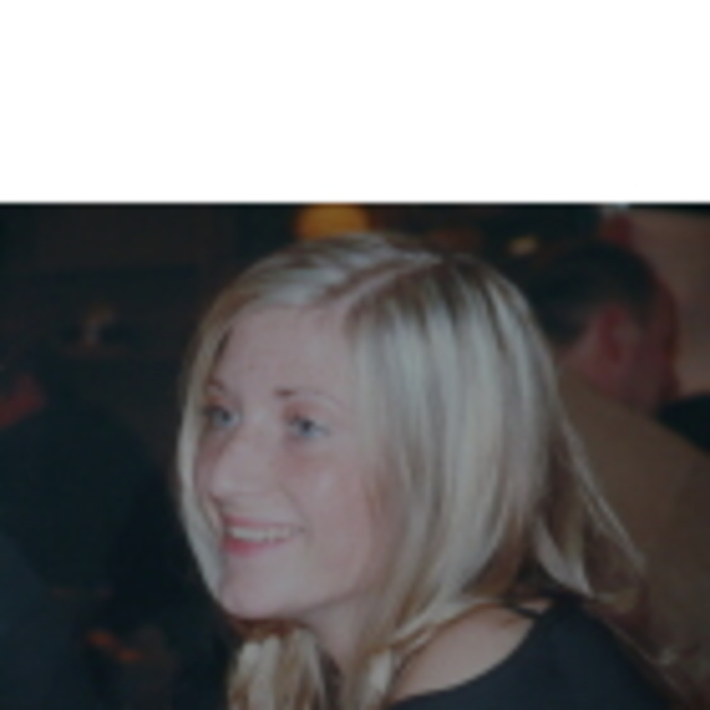 Melanie Roth's Instagram, Twitter & Facebook on IDCrawl