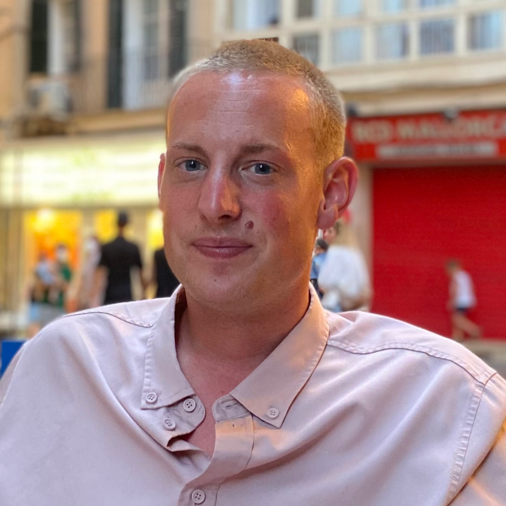 Patrick Bald - Geschäftsführer - HALL Administration GmbH | XING