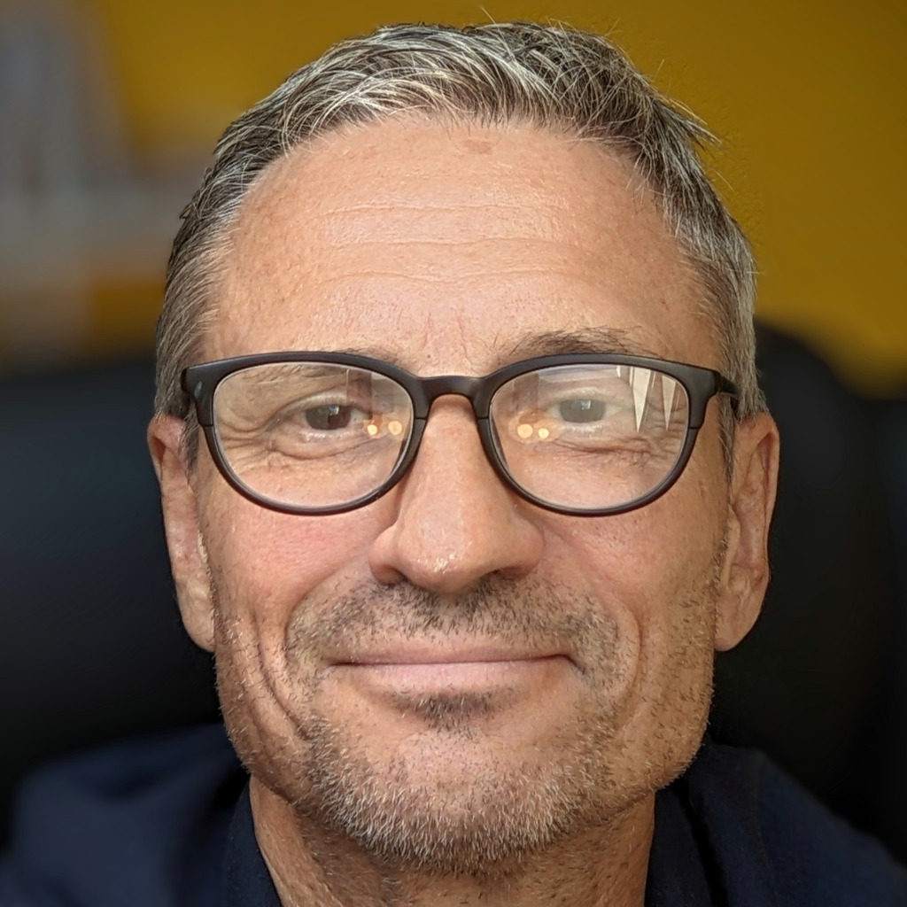 Tom Bauer's Instagram, Twitter & Facebook on IDCrawl