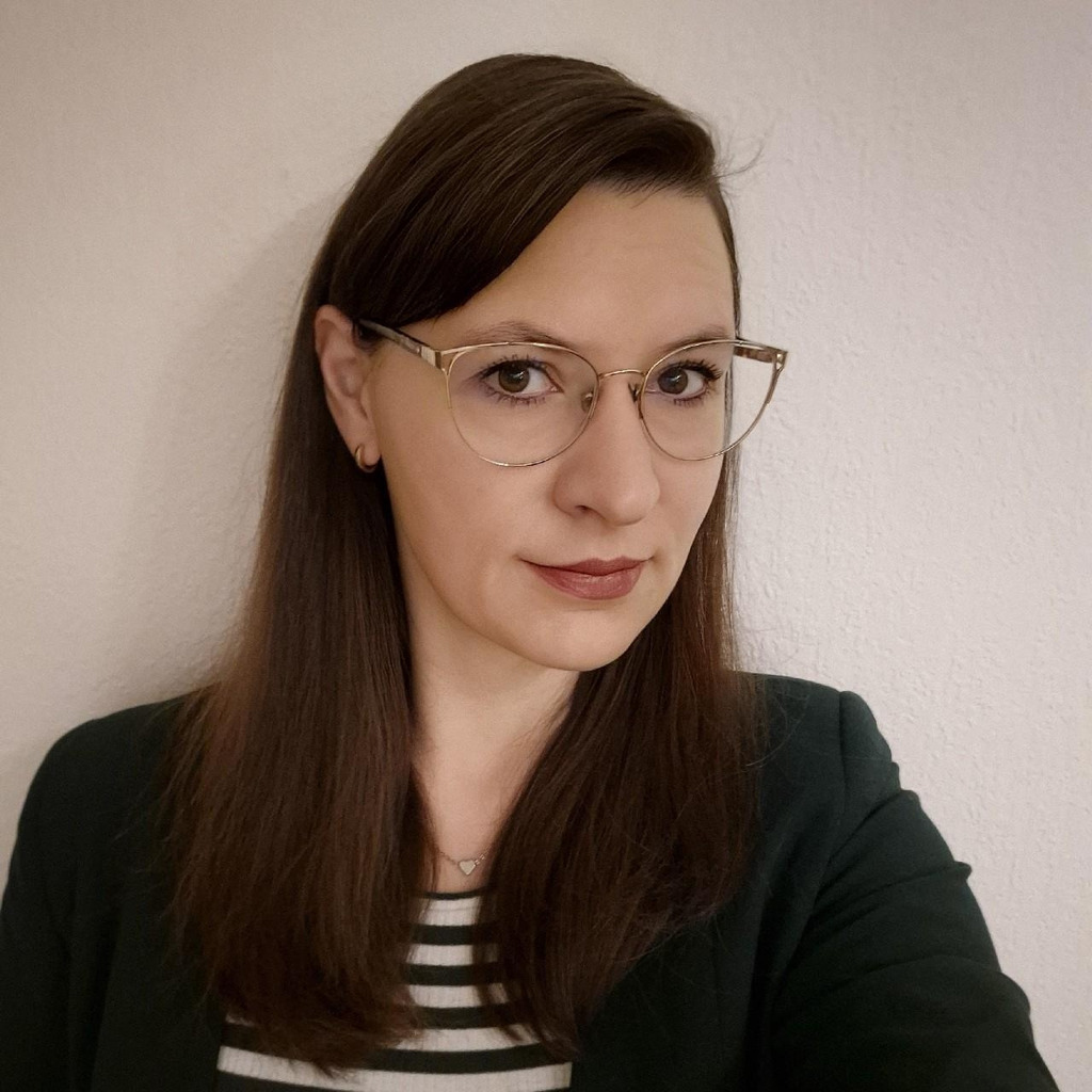 Michaela Herrmann - Einkäuferin - Vierling Production GmbH | XING