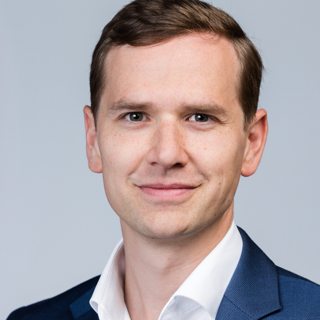 Patrick Schwarzinger - Head of Market Management Business Marketing ...