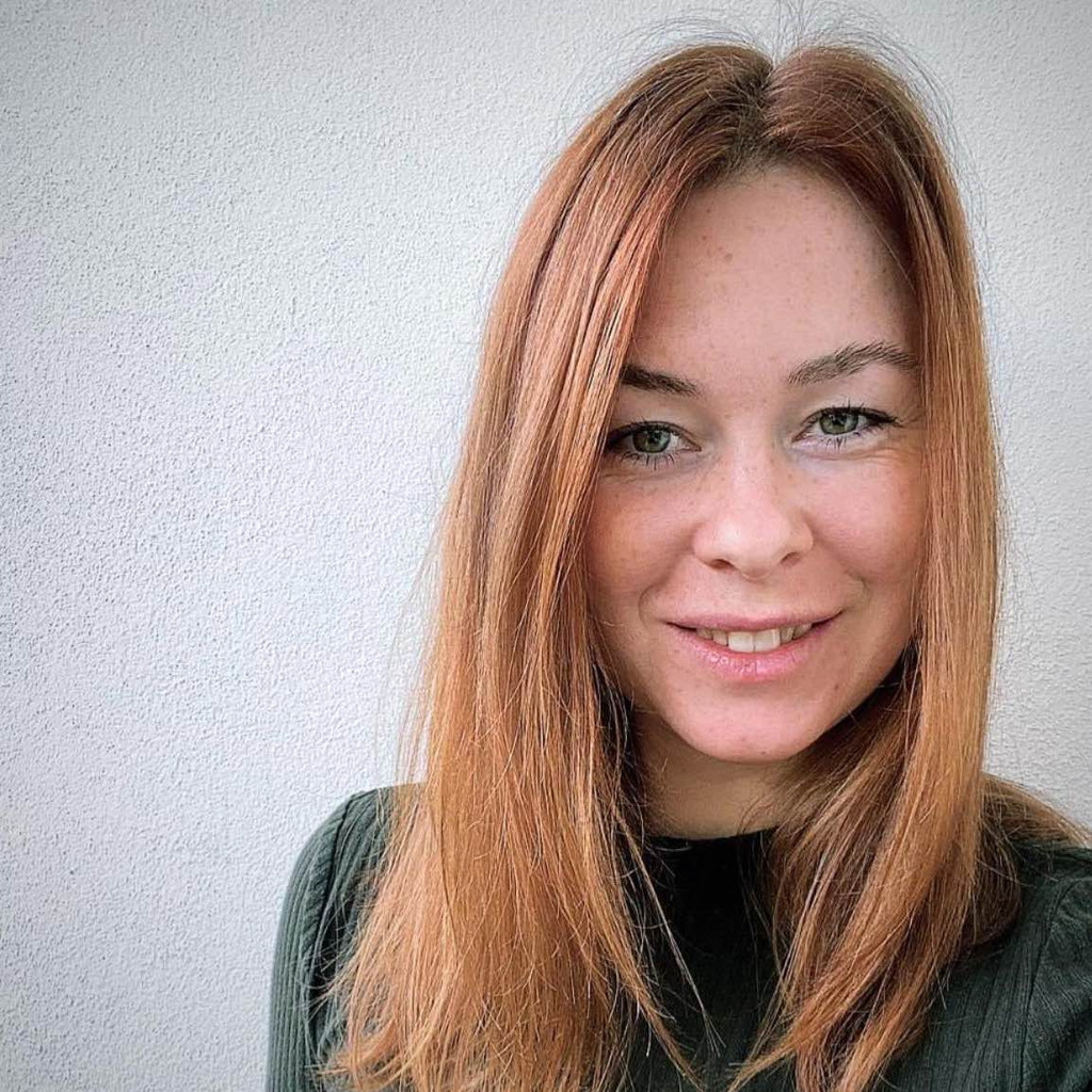 Ines Marie Schmidt - Sales Managerin - Röser Medienhaus | XING