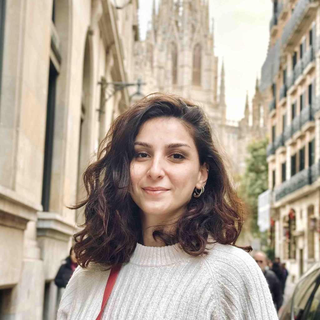 Yaren Çayıroğlu - Visual Communication Designer - BMW Group | XING