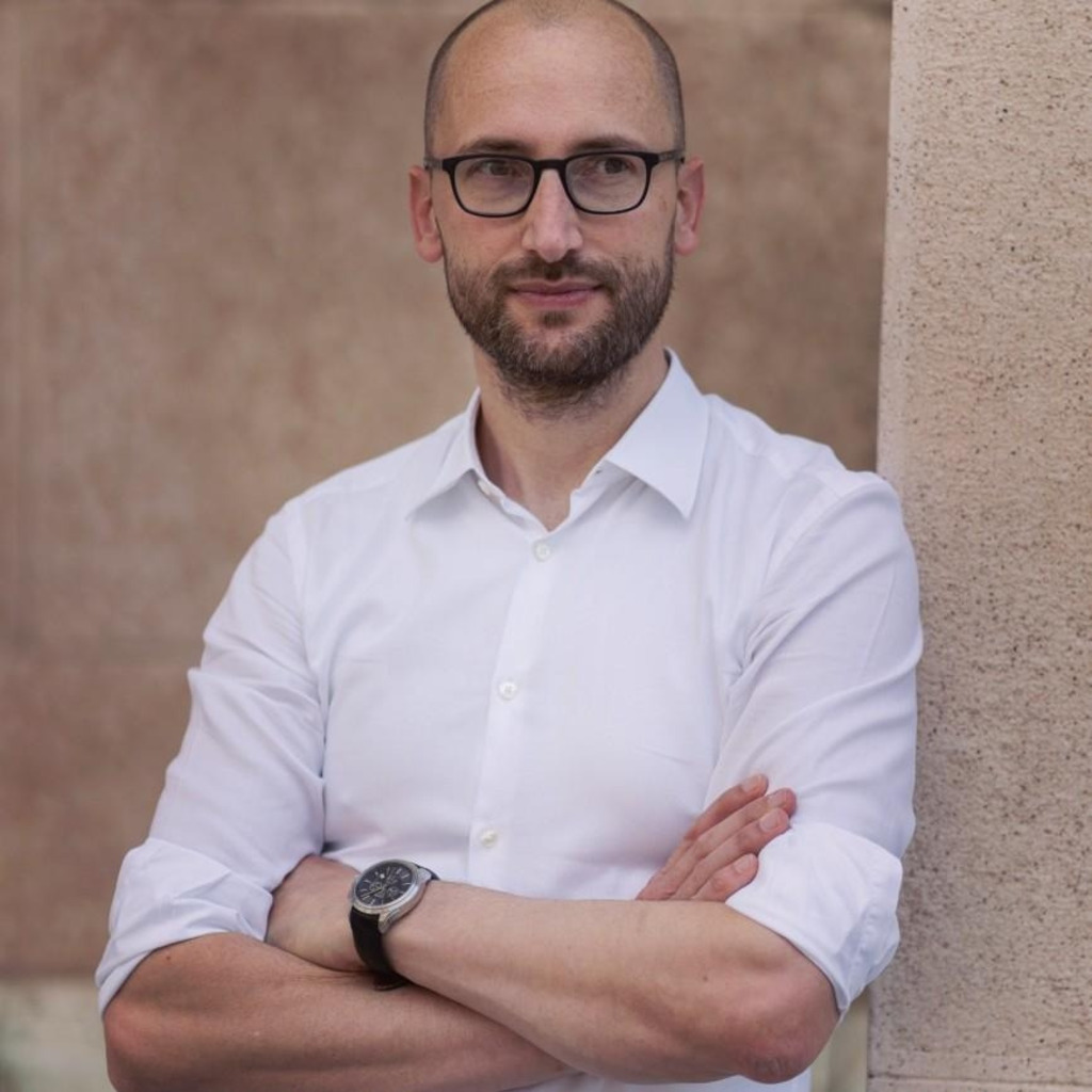 Dipl.-Ing. Kolja Backsmann - Head of Department - Engineering Engine ...