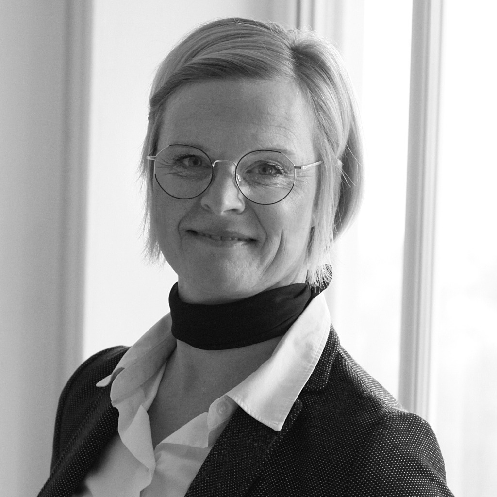 Nicole Huber - Leitung Herstellung - WALHALLA Fachverlag | XING