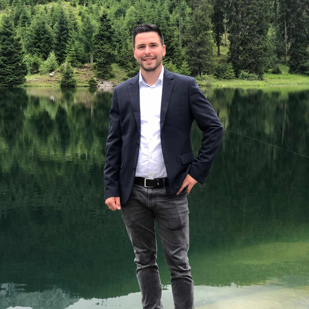 David Stuhr - Geschäftsführer - OM Stuhr GmbH & Co. KG | XING