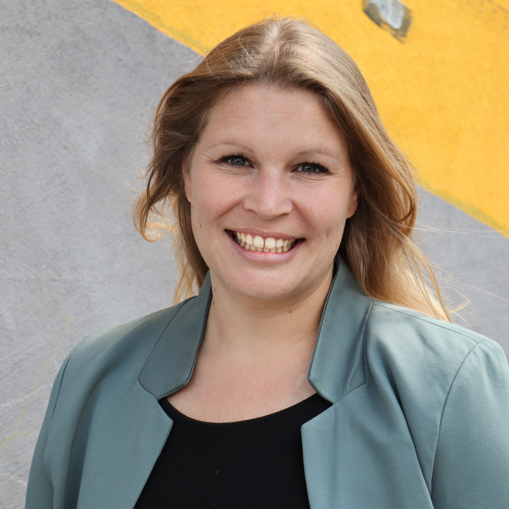 Birgit Löbhard - Fachanalystin für Interne Kommunikation ...