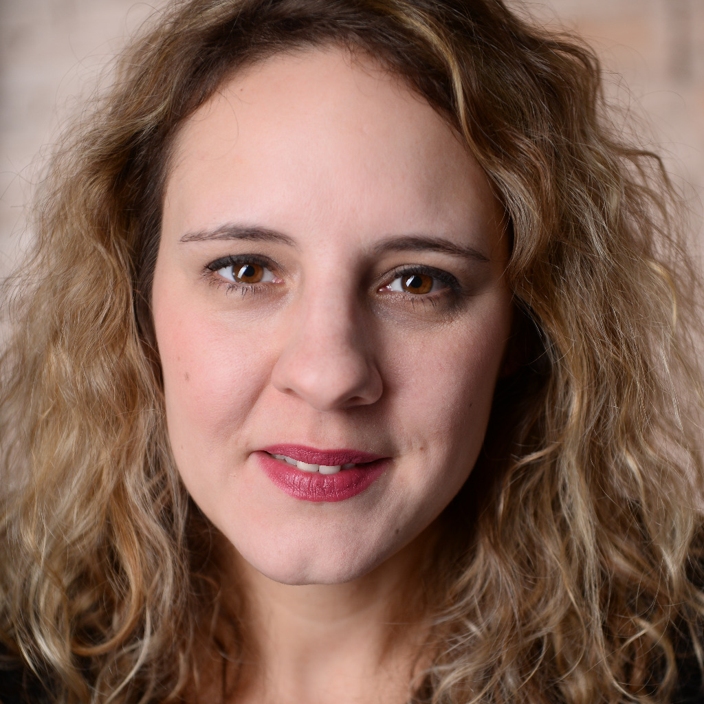 Rebecca Raab's Instagram, Twitter & Facebook on IDCrawl