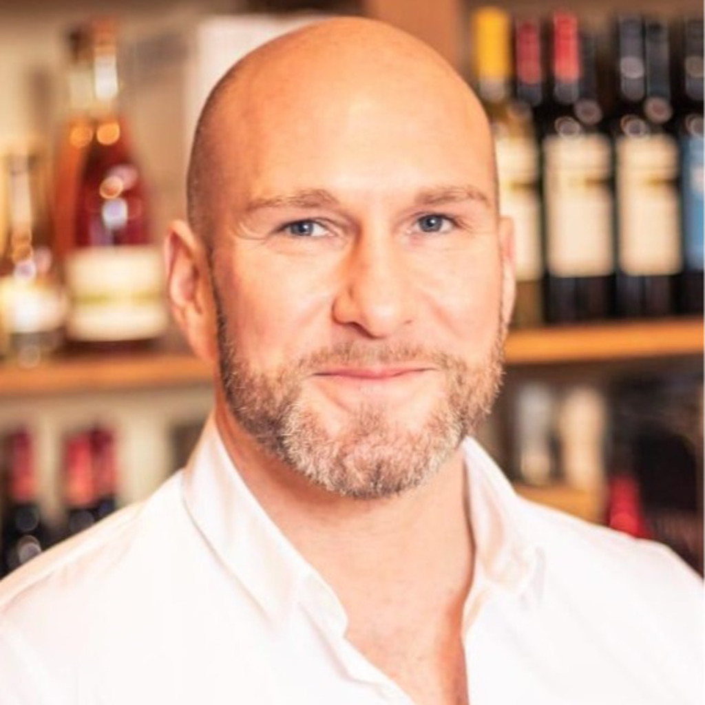 Dennis Macha - Betriebsleiterassistent - apetito catering B.V. & Co. KG ...