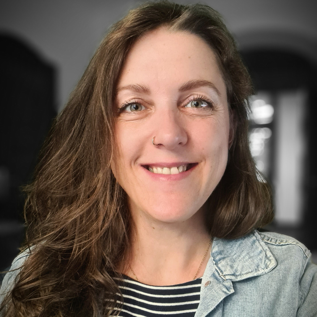 Ariane Gressler - Sachbearbeiterin - Stadt Leipzig | XING