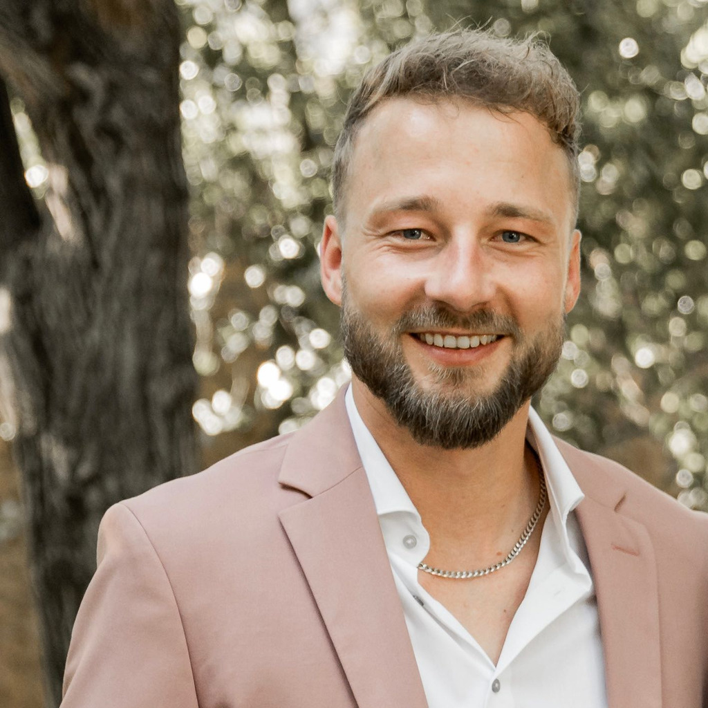 Patrick Mazur - Junior Consultant - Heimrich & Hannot GmbH | XING