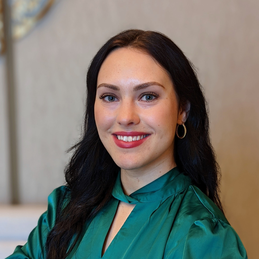 Sarah Weitz's Instagram, Twitter & Facebook on IDCrawl