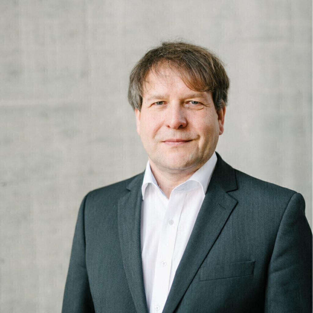 Michael Rieder - SVP Customer Experience / Customer Officer / Analyst ...