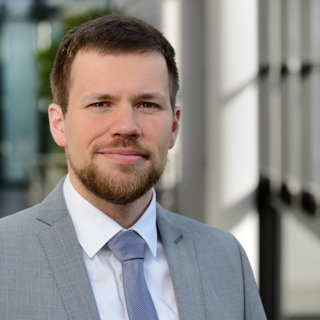 Alexander Meyer - Produktmanager Datenbank & Softwareentwickler ...