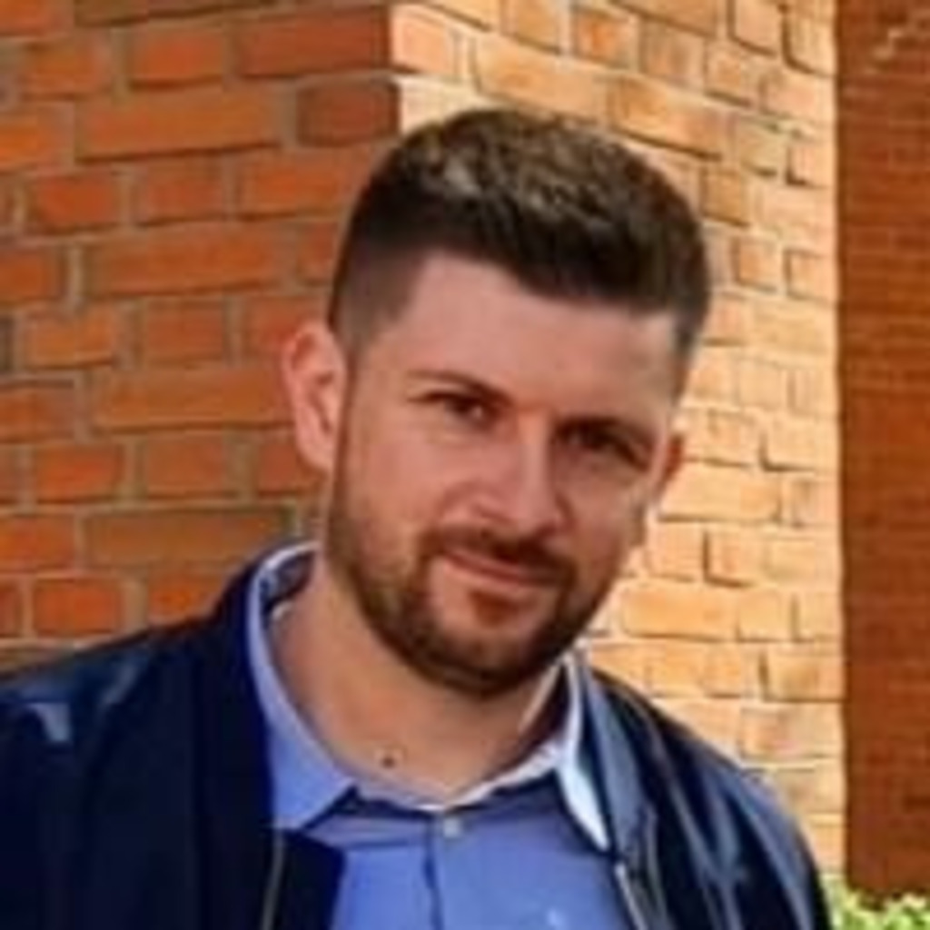 Bartosch Winiarski - Leitung Vorfertigung/Vormontage - symex GmbH & Co ...