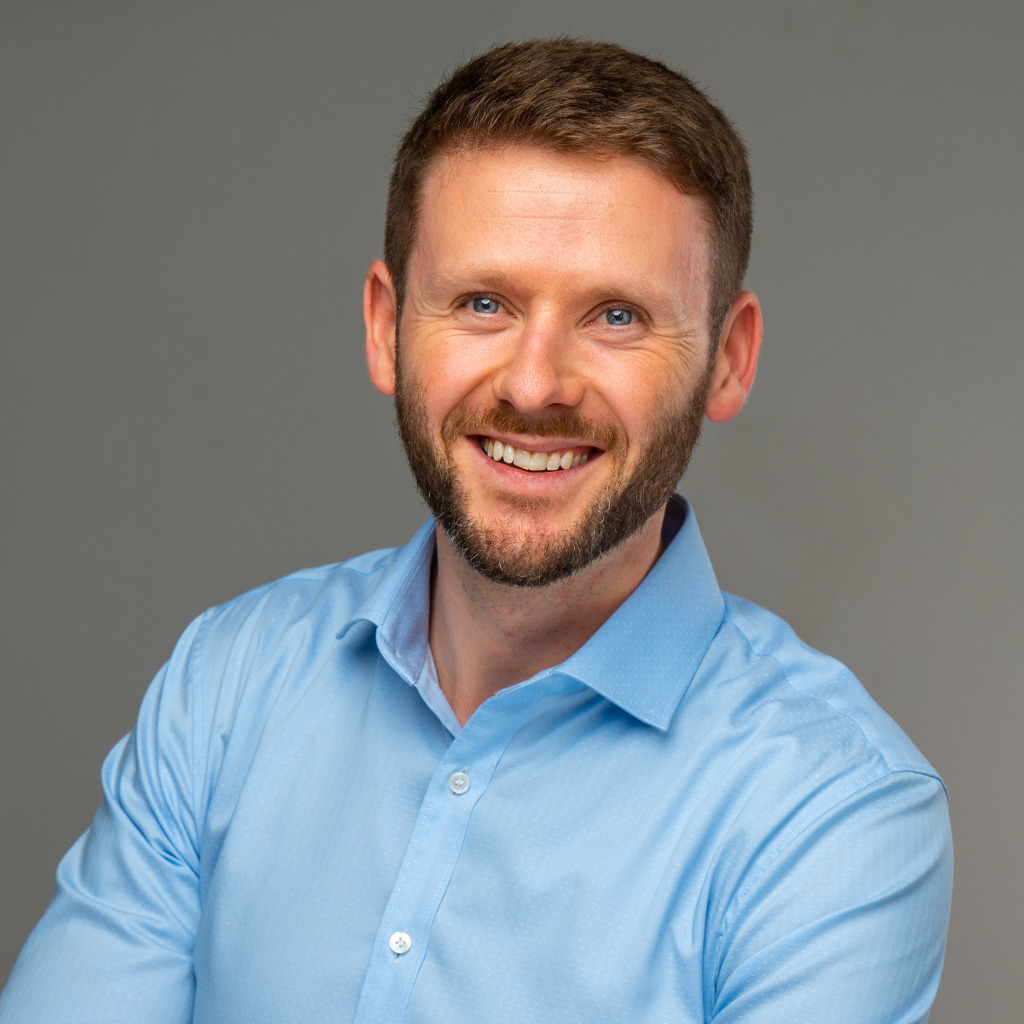 Alex Frank - 3D Artist - Creapolis Computergrafik und Design GmbH | XING