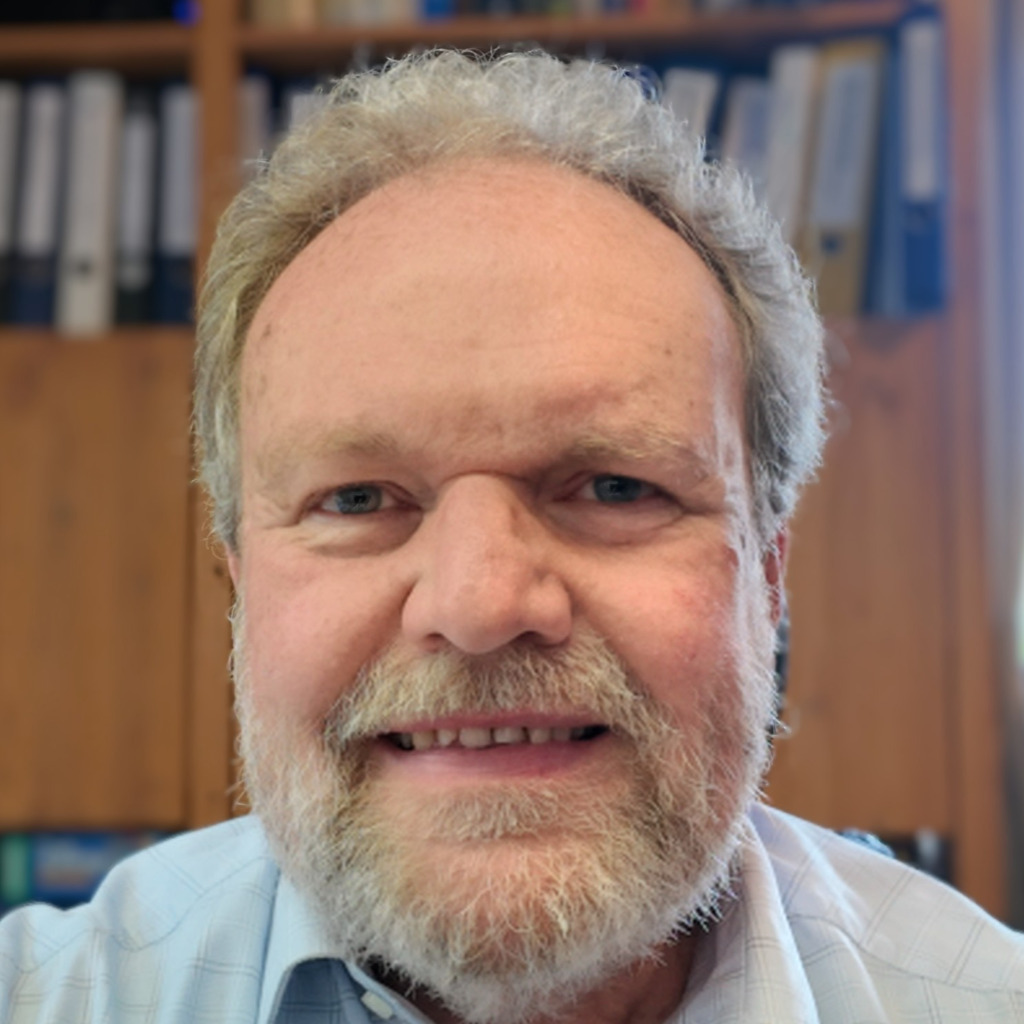 Prof. Dr. Helmut Roderus - Professor für Angewandte Medieninformatik ...