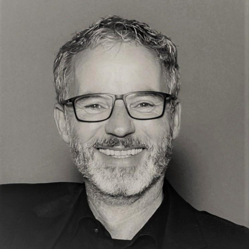 Robin Lueck's Instagram, Twitter & Facebook on IDCrawl