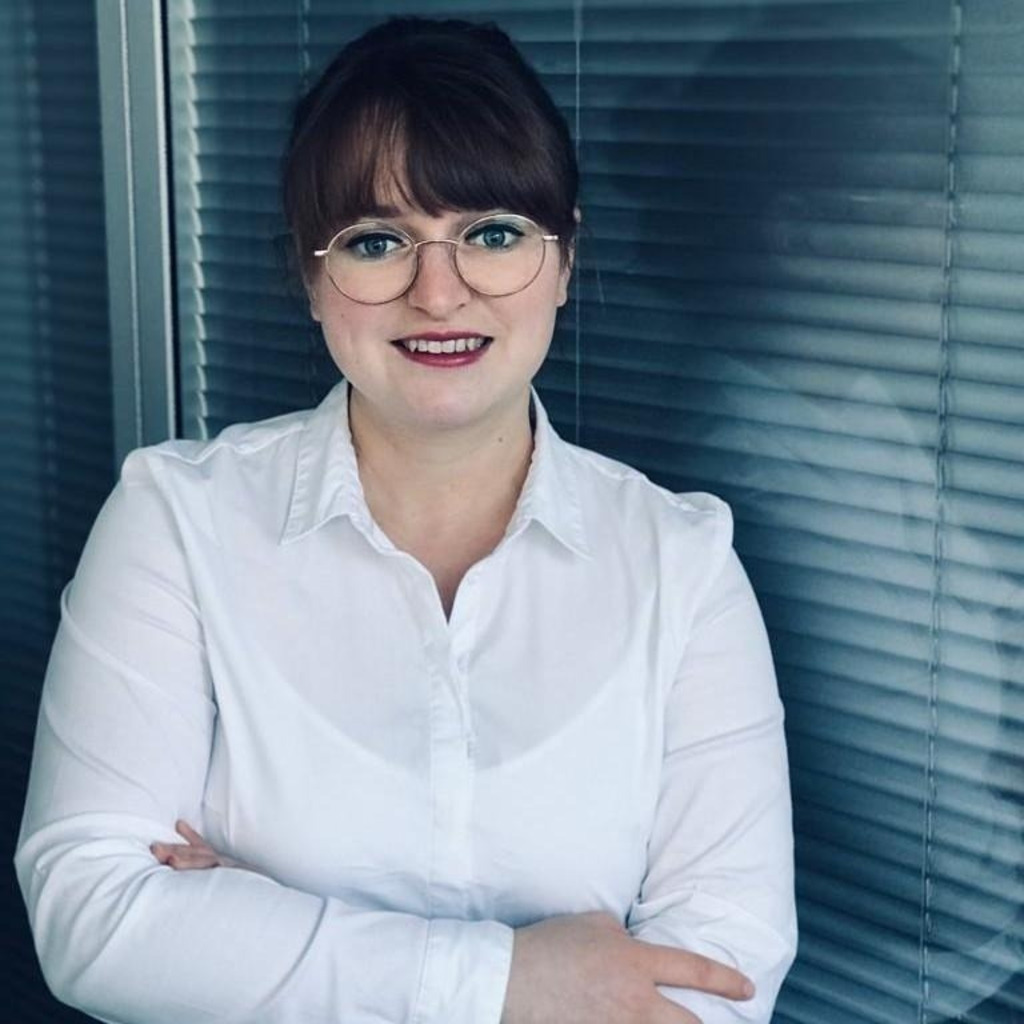 Tina Lock - Kaufmännischer Angestellter - Langer + Langer Verwaltungs ...