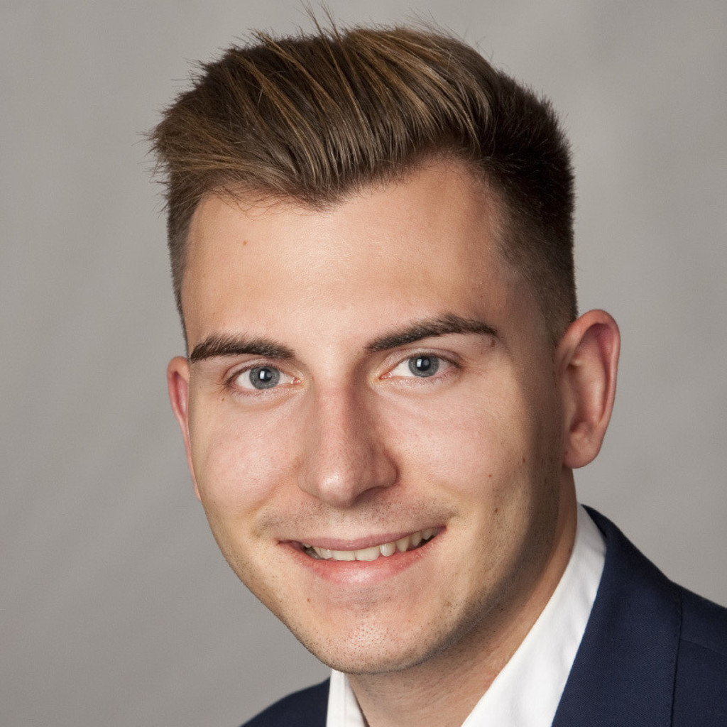 Tobias Malek - Sachbearbeiter: Typprüfung und Homologation - TÜV NORD ...