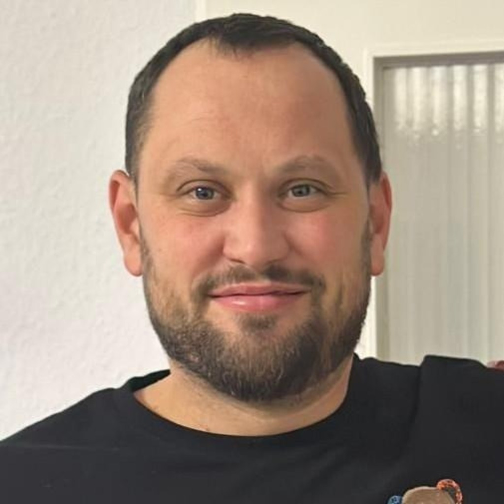 Jurij Ermentraut - Lagerist - {} | XING