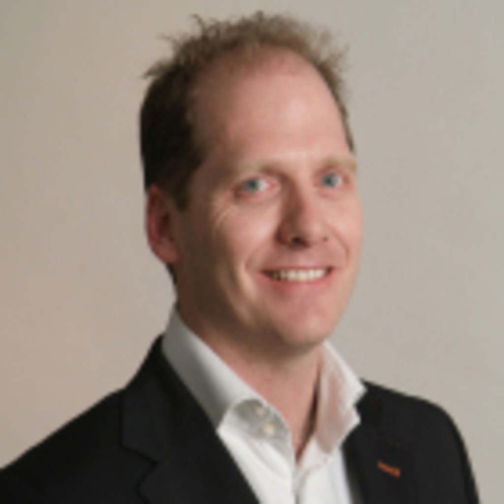 Chris Pomeroy - Director General - Moonshine Marketing | XING