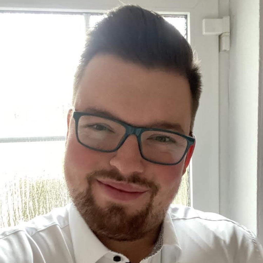 Cedric Martin - Administration/Receptionist - a.hartrodt Deutschland ...