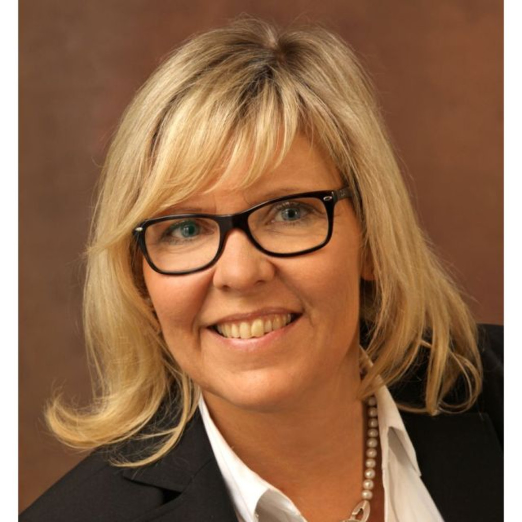 Astrid Kaiser - Versicherungsfachfrau (IHK) - DEVK Versicherungen | XING