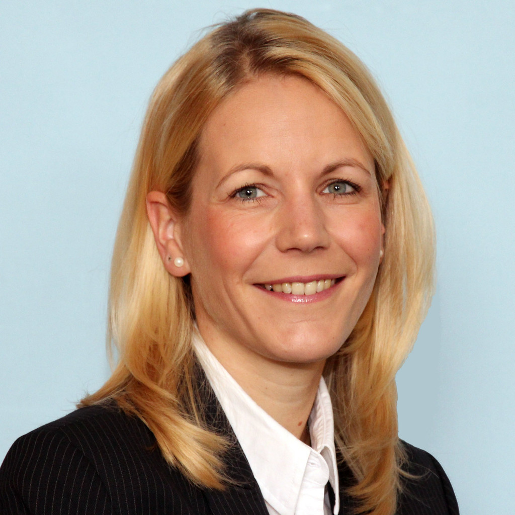 Iris Schmidt's Instagram, Twitter & Facebook on IDCrawl