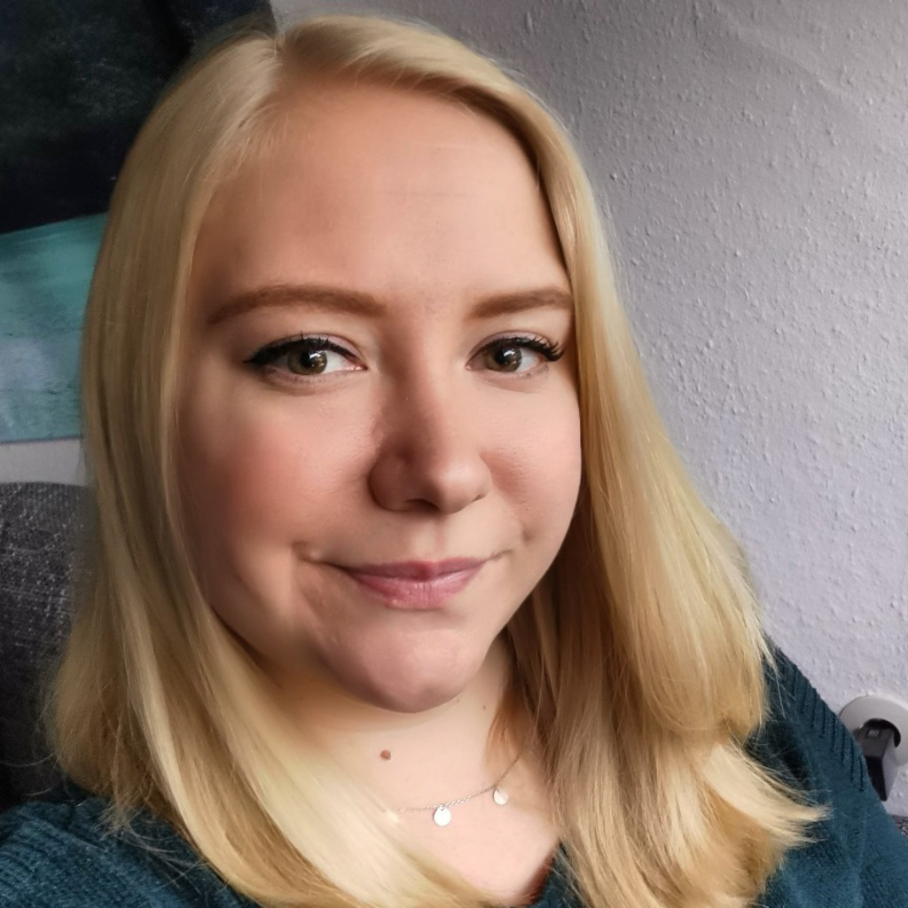 Sandy Mann's Instagram, Twitter & Facebook on IDCrawl