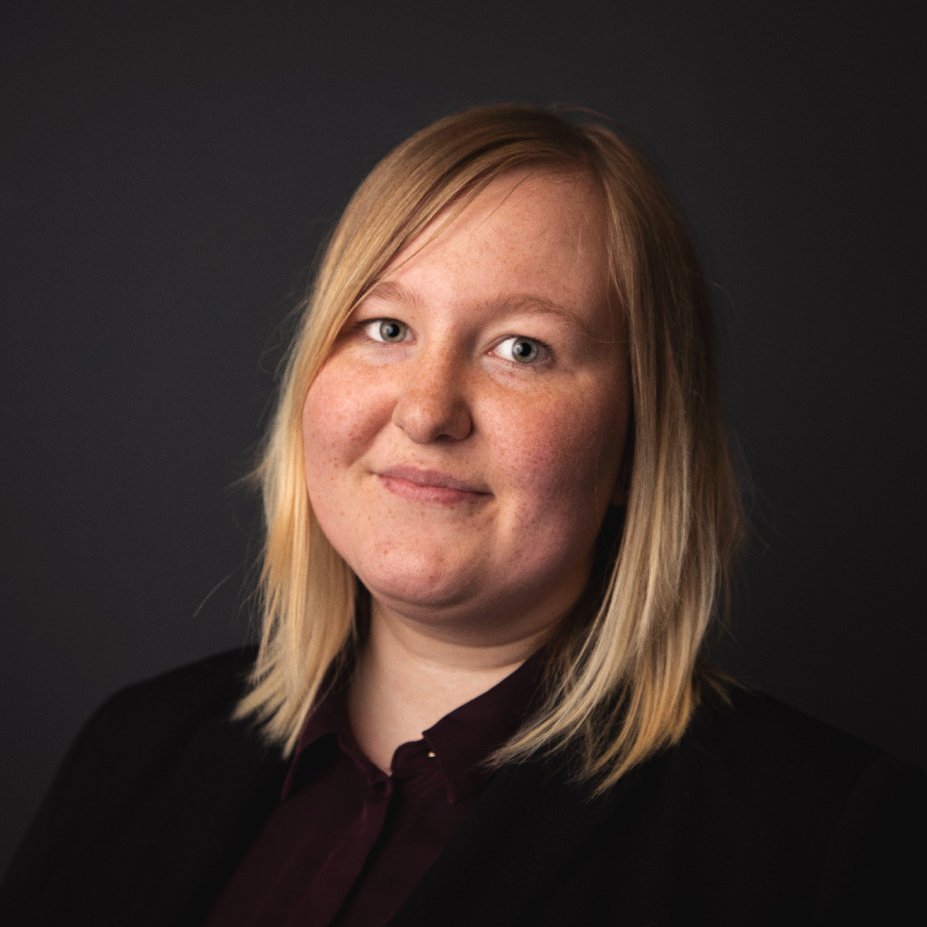 Christine Schmidt's Instagram, Twitter & Facebook on IDCrawl