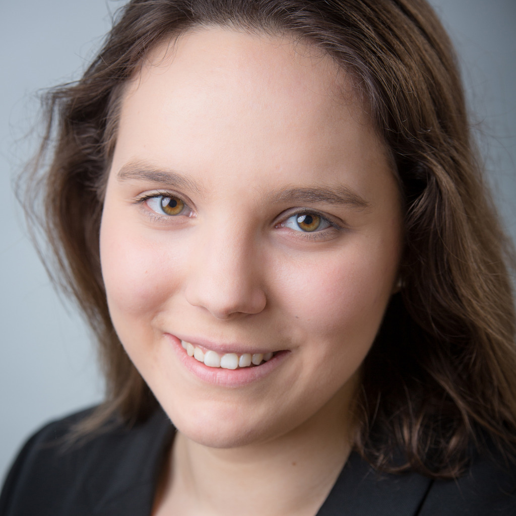 Jessica Schellenberg - Mitarbeiterin für Verwaltungsdienste - HIRO LIFT ...