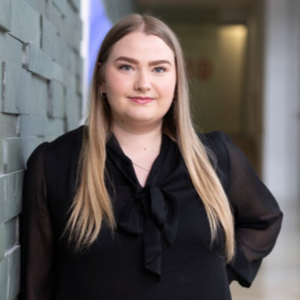 Maria Swiontek - Personalsachbearbeiterin - Allianz- Beratungs- und ...