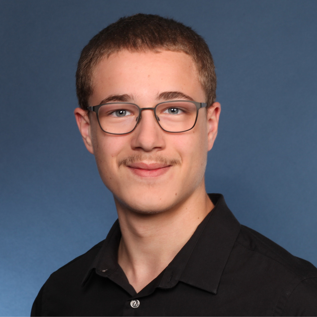 Louis Weiler - Selbst Studium Blender - Selbst Sudium | XING