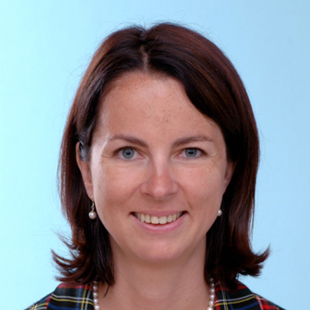 Daniela Nedvedova Senior Consultant SpenglerFox XING daniela-nedvedova-senior-consultant-spenglerfox-xing