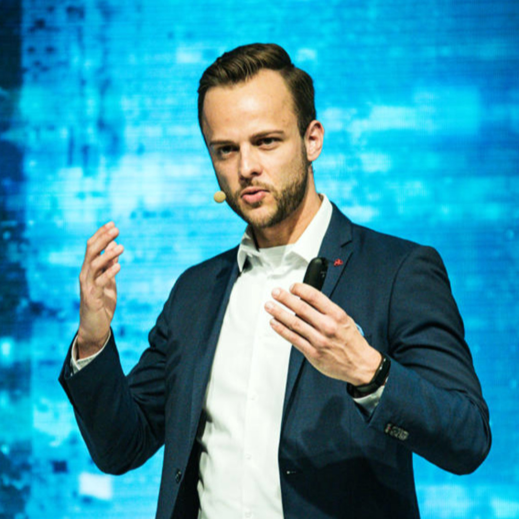 Maximilian B. Koster (MA) - Leiter Export & Business Development - EPS ...