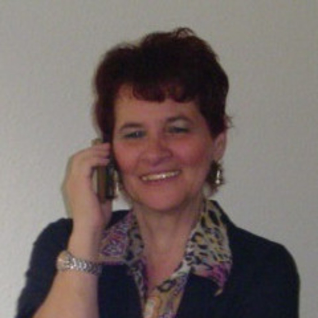 Angela Schmitt - Unternehmerin - AS | XING