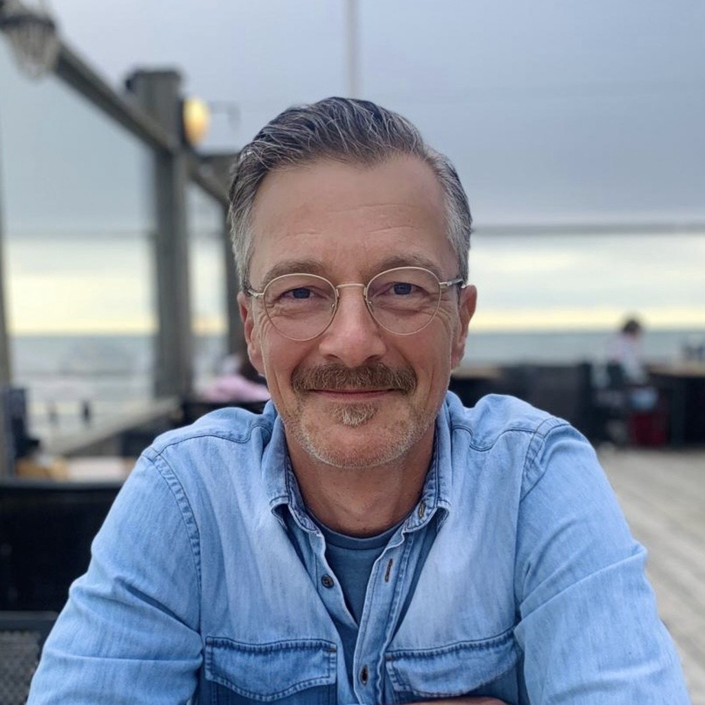 Christopher Fabry - Geschäftsführer - HuGW GmbH | XING