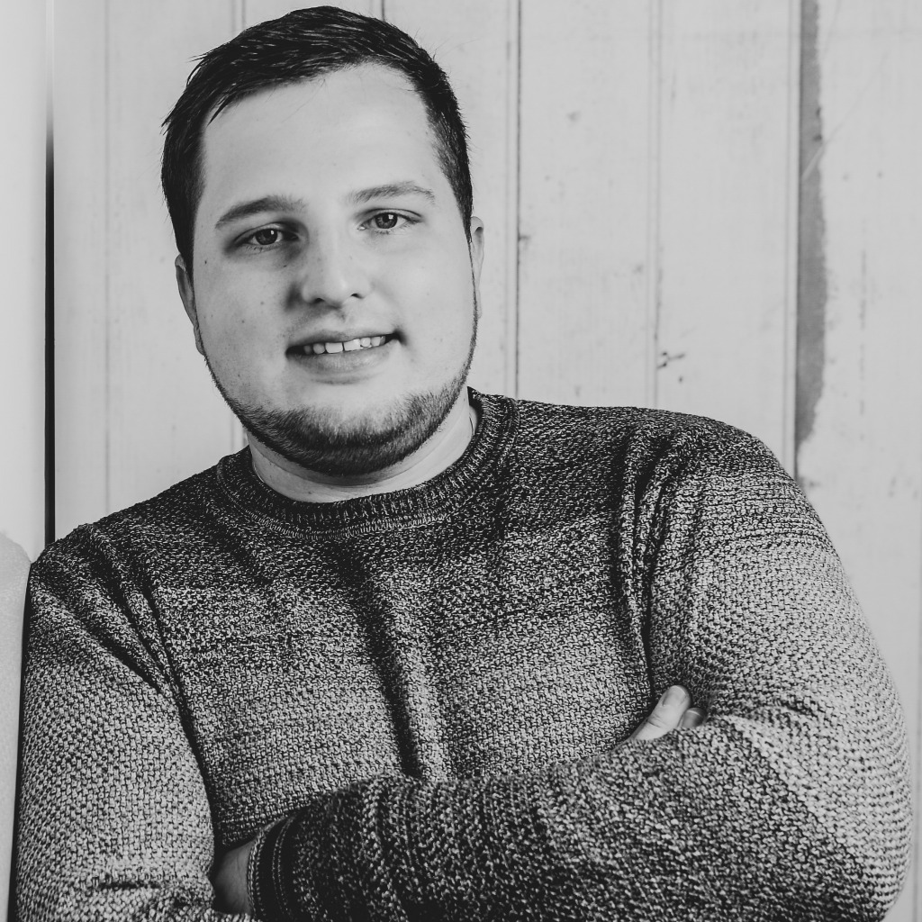 Mike Hartmann's Instagram, Twitter & Facebook on IDCrawl