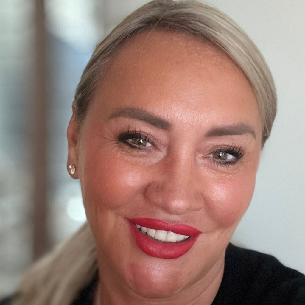 Isabell Schulz - Geschäftsführerin - Merkur Gebäudereinigung, August Hartmann GmbH &Co.KG | XING