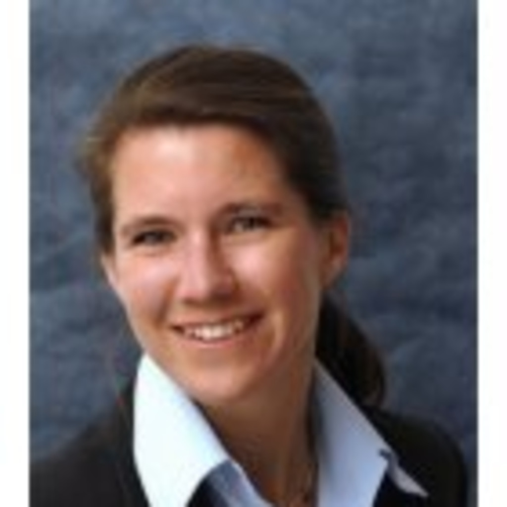 Alexa Larsen - Head of Design and Construction Hotels - Art-Invest Real ...