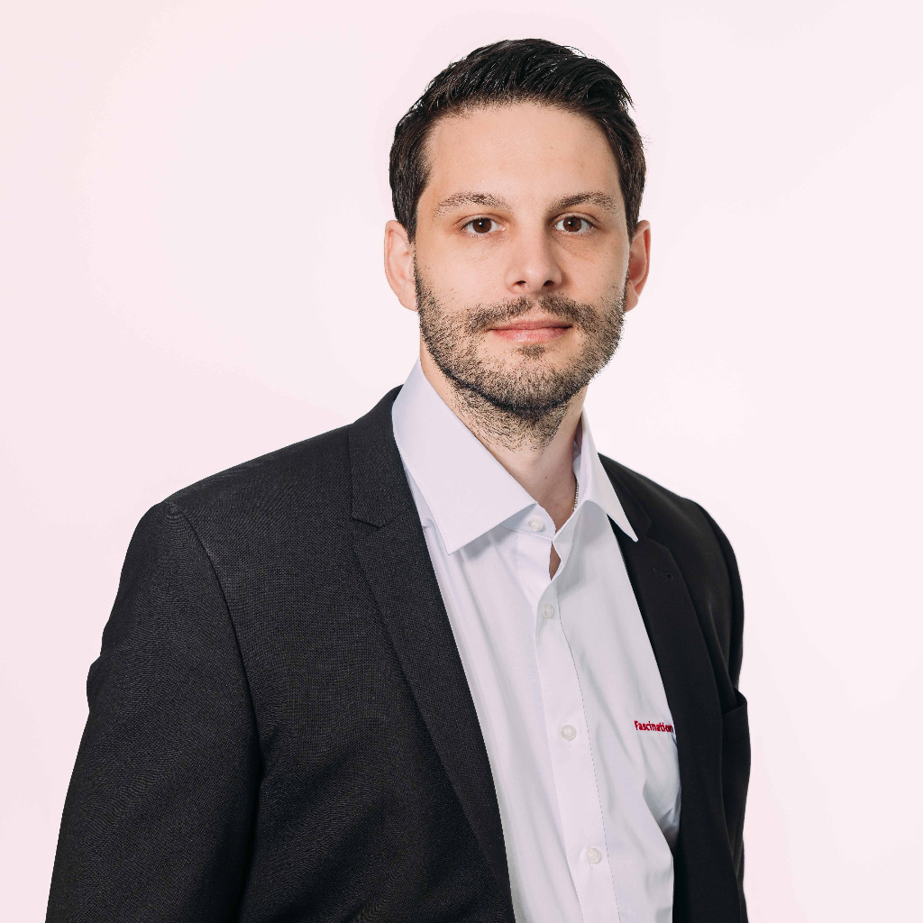 Lukas Lechner - Managing Director Asia Pacific - Schneider GmbH & Co. KG | XING