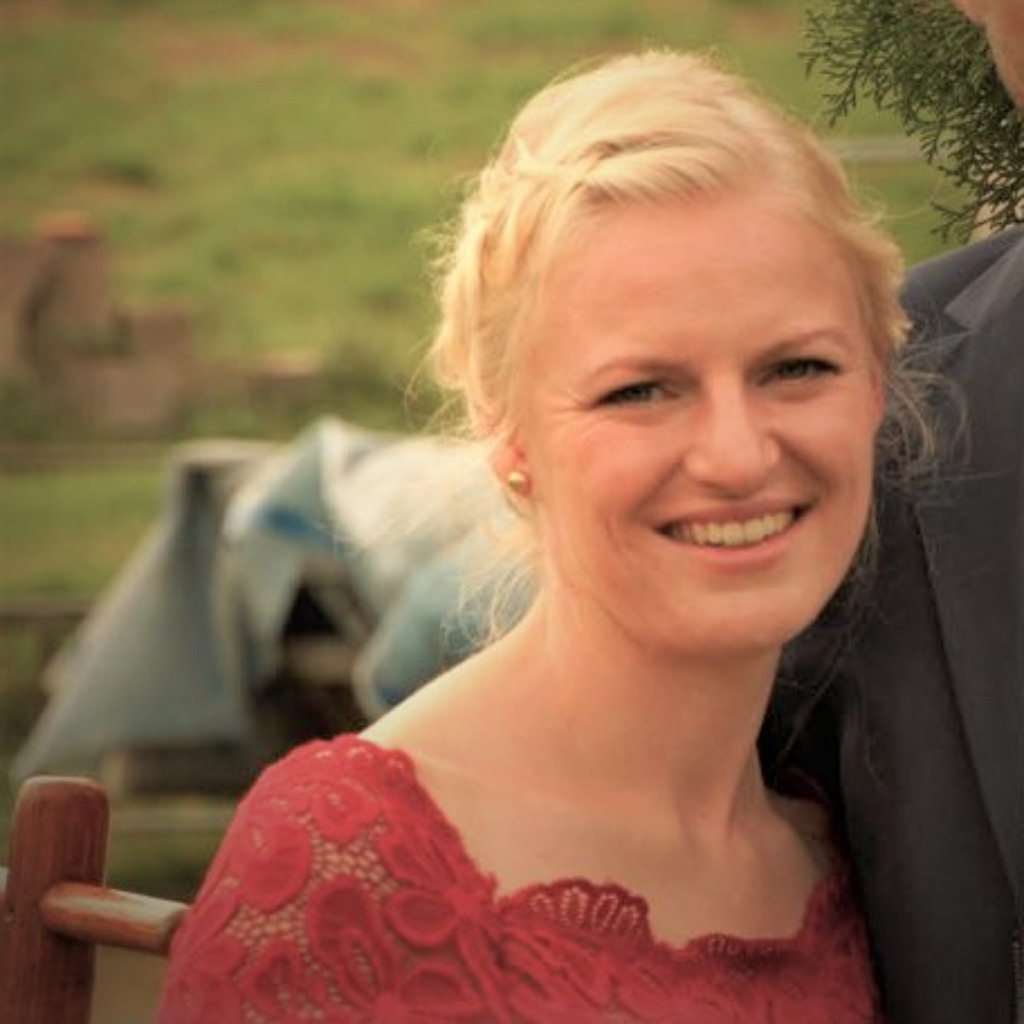 Jessica Zink - Leiter Qualitätsmanagement - WEETECH GmbH | XING