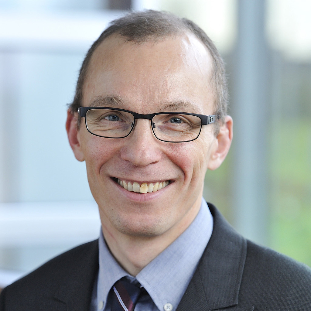 Frank Hayn - Produktionsleiter Eloxal/ mech. Bearbeitung - apt ...