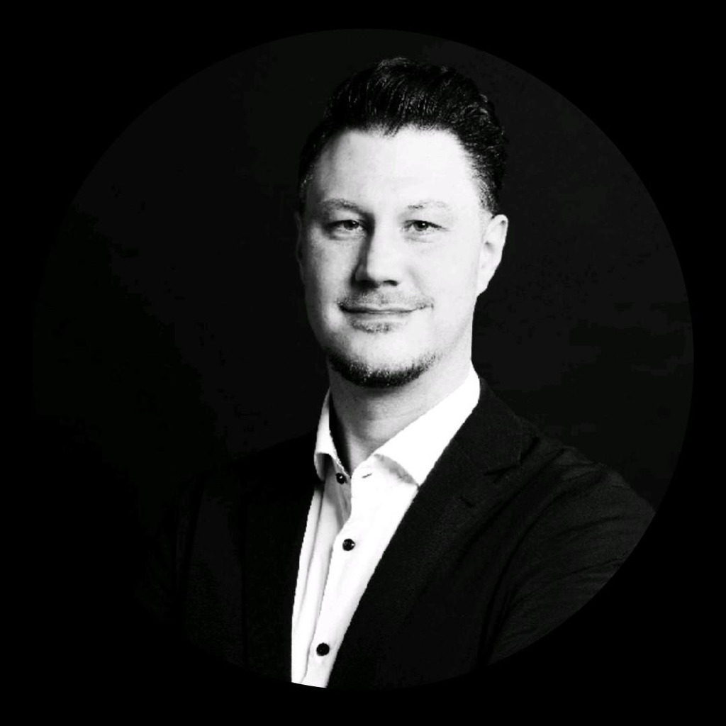 Benjamin Franck - Store Manager - Cinque Moda GmbH | XING