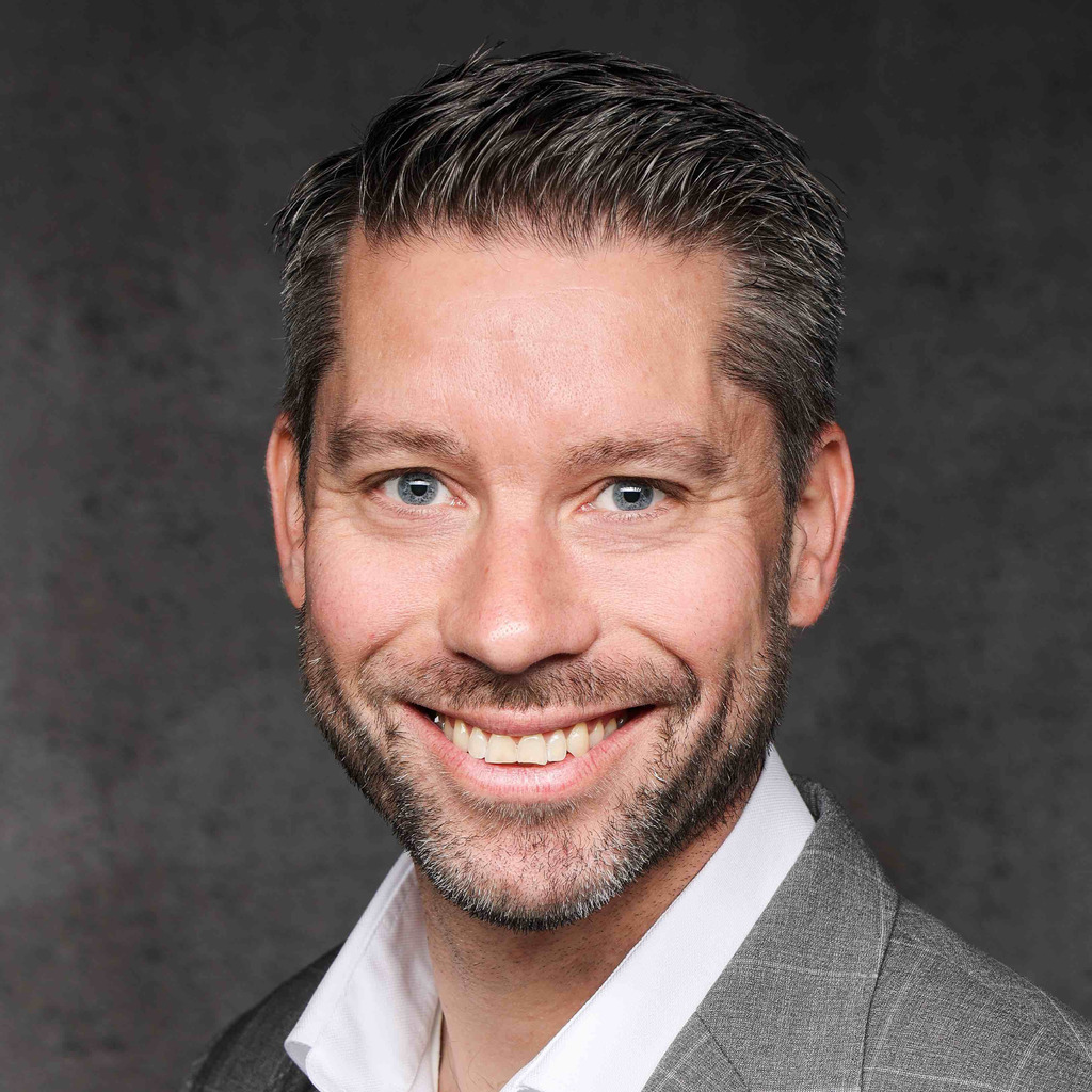 Steven Fischer - Leiter Maklerdirektion Düsseldorf - ERGO Group AG | XING