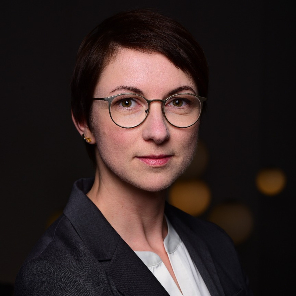 Sandra Stöhr - Senior Projektcontrollerin - TAKRAF GmbH | XING