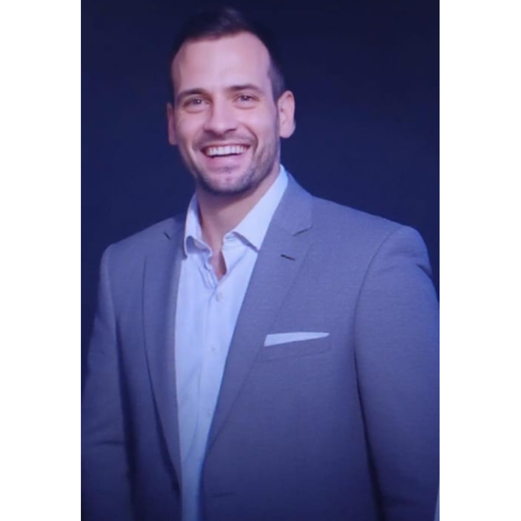 Benjamin Schlenker-uy - Instandhaltungstechniker - WKW.automotive | XING